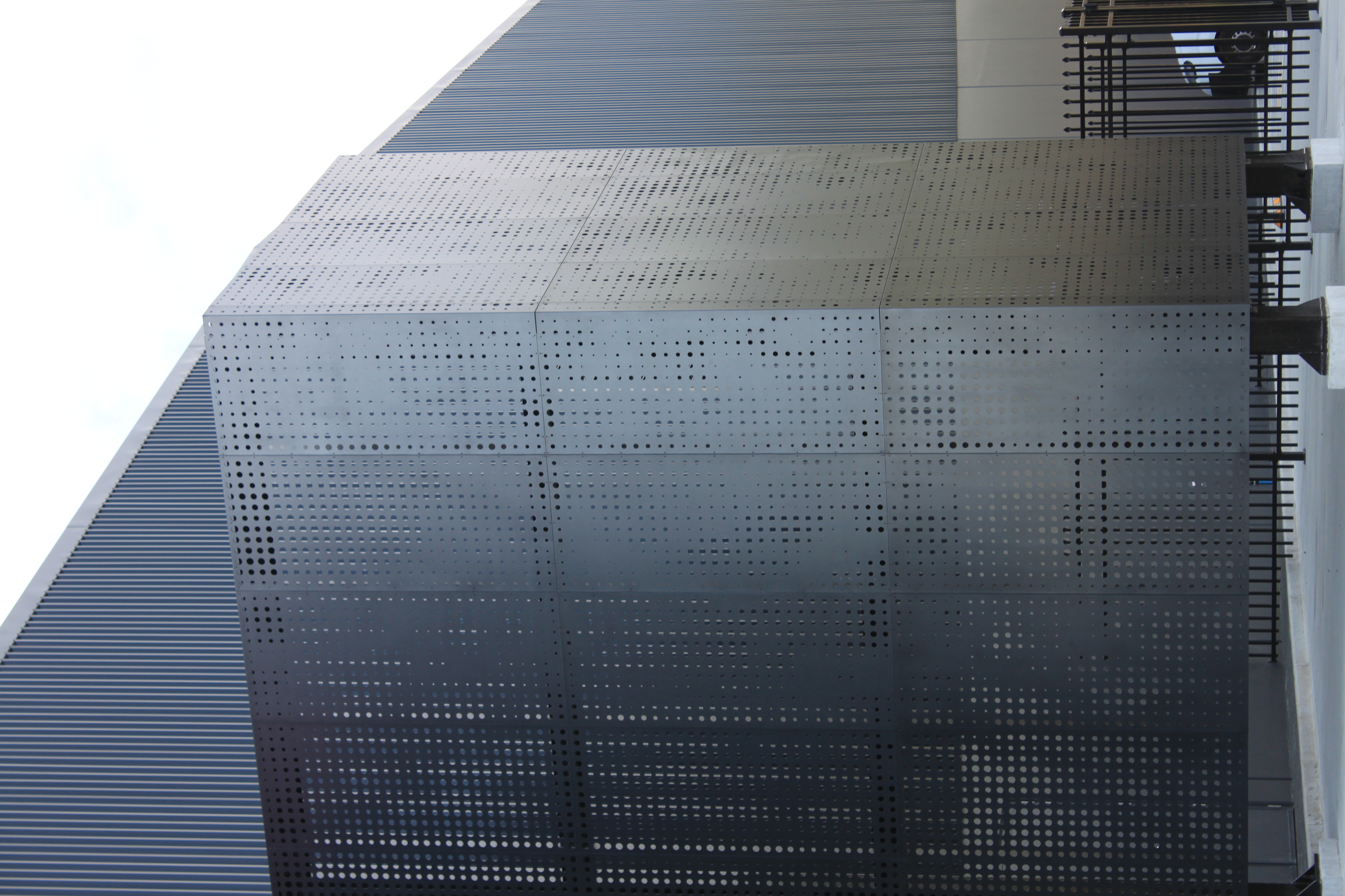 Aluminium Screens by ACMF – EBOSS