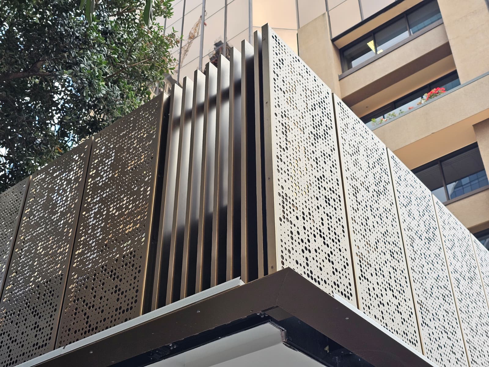 Aluminium Screens by ACMF – EBOSS