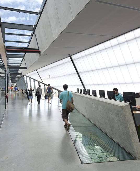 LEXAN THERMOCLICK Glazing System by Ampelite – EBOSS