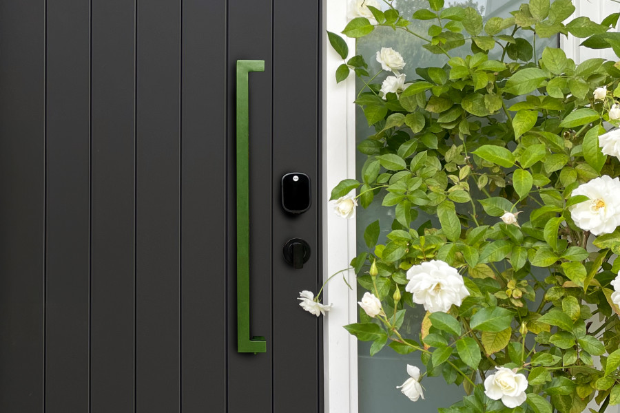 Lockwood Pull Handles Now Available in Full Powder-Coated Colour Range ...