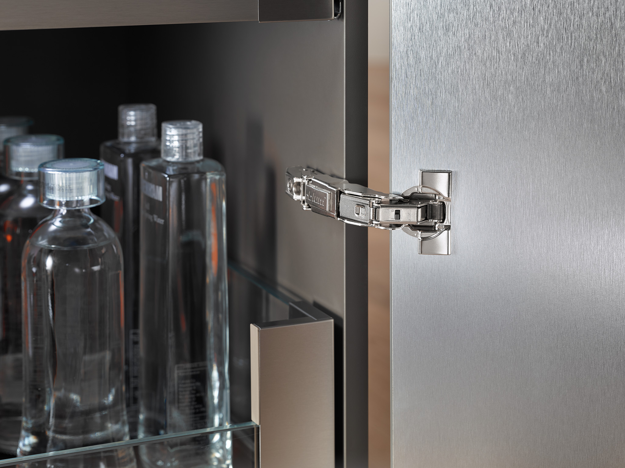 CLIP Top BLUMOTION Hinge System By Blum EBOSS