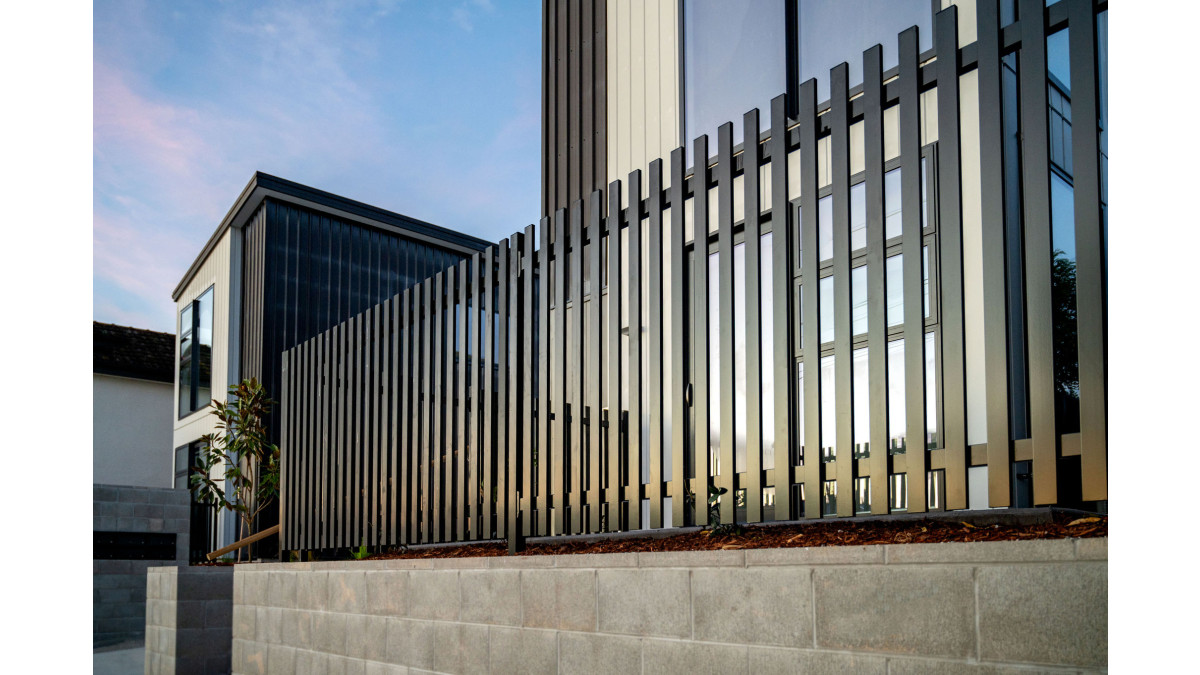 PicketPanel Atlas Fencing System by Boundaryline – EBOSS