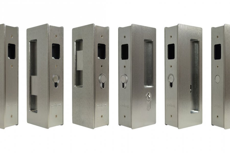 CS For Doors Supplies Oversized Sliding Whiteboard for Datacom – EBOSS