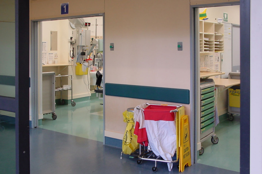 Tips for Cavity Sliders in Tiled Bathrooms – EBOSS