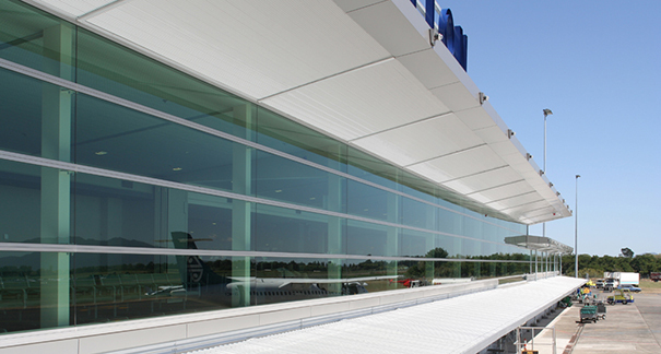 Commercial 100mm, 125mm & 150mm Flushglaze System by FIRST Windows ...