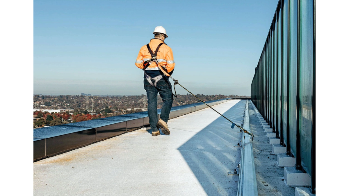 Goleman Rigid Rail System by Goleman Group – EBOSS