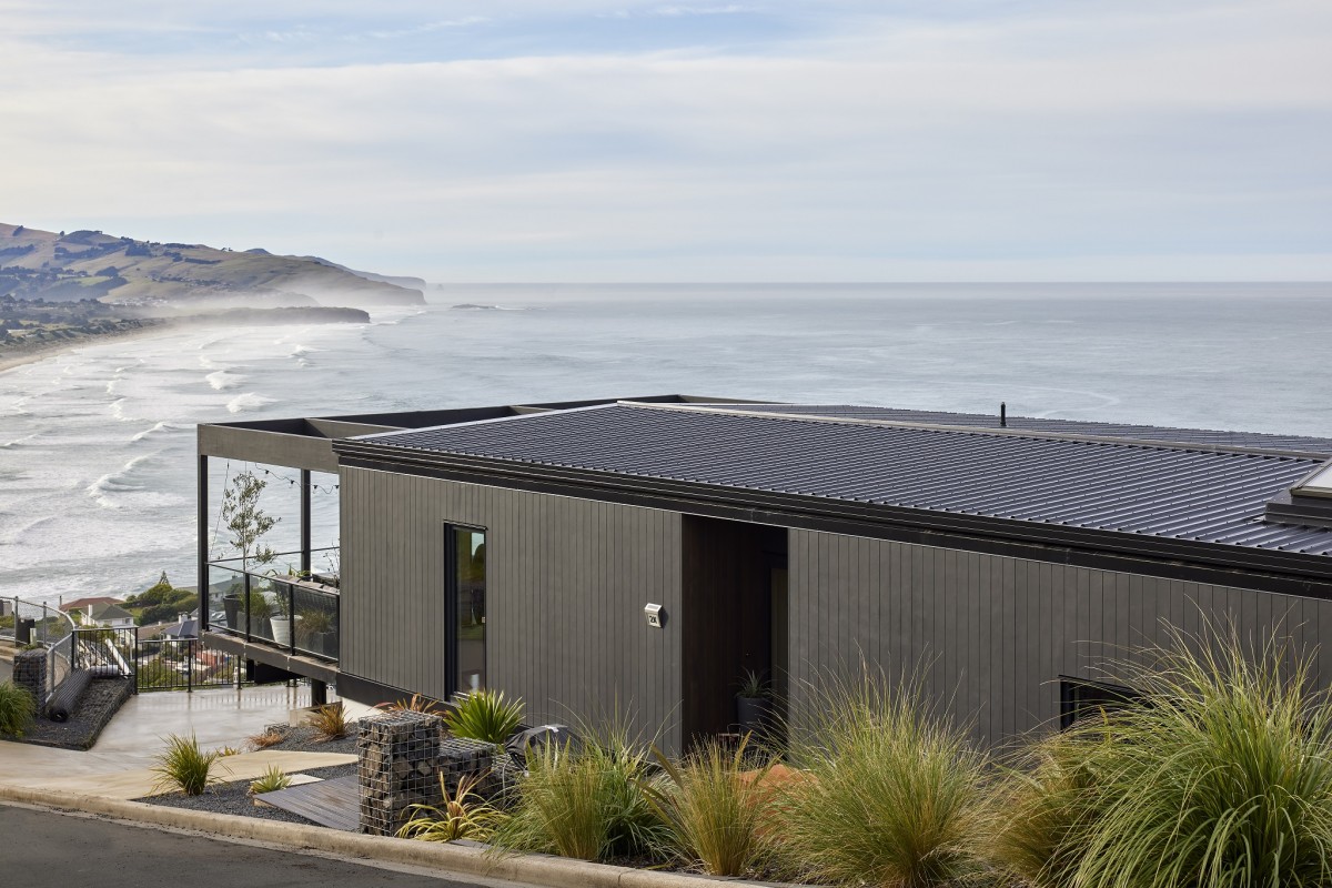 Scyon Axon Panel – EBOSS