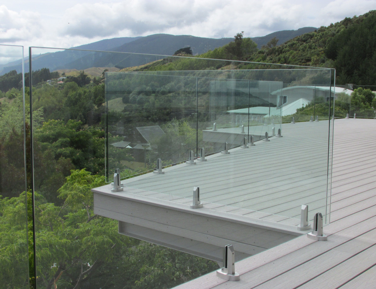 Juralco Edgetec Matador® Series I Mini Post Balustrade System by ...