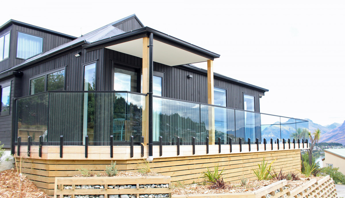 Edgetec Mini Post Balustrade - Juralco Aluminium – EBOSS