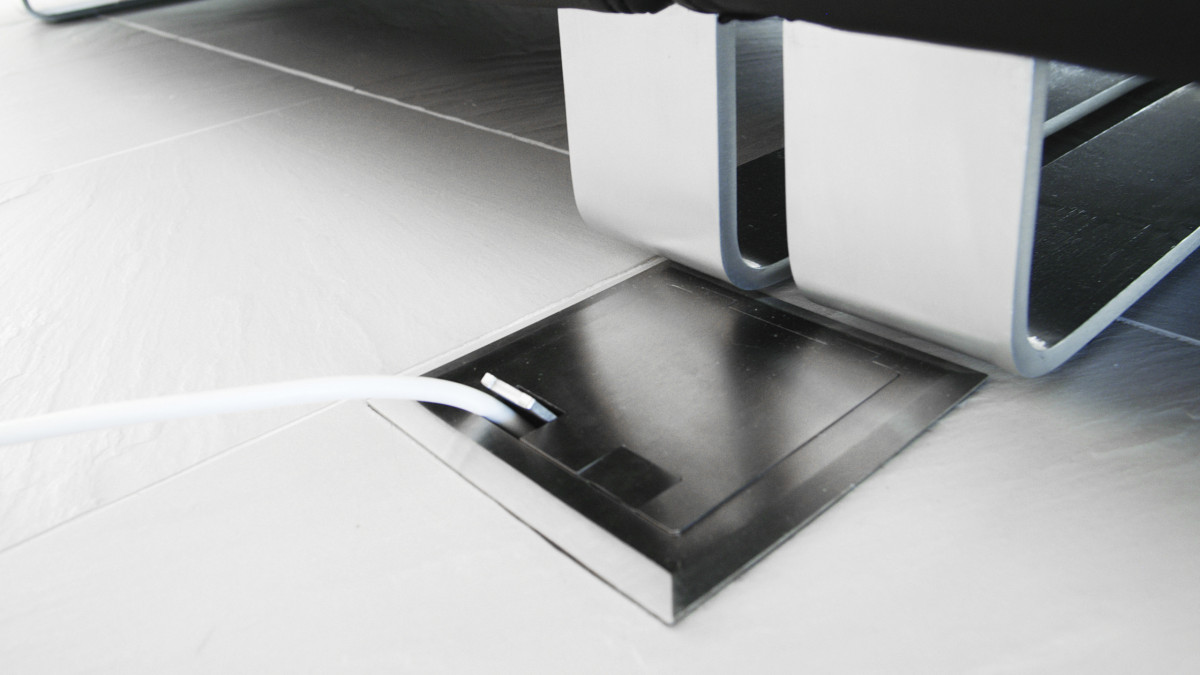 Compact Floor Boxes by Vynco – EBOSS