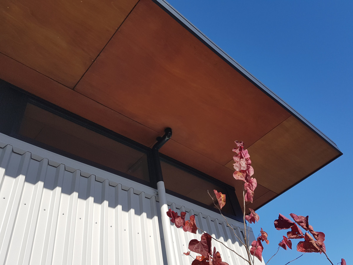 Meranti Premium by Plymasters – EBOSS