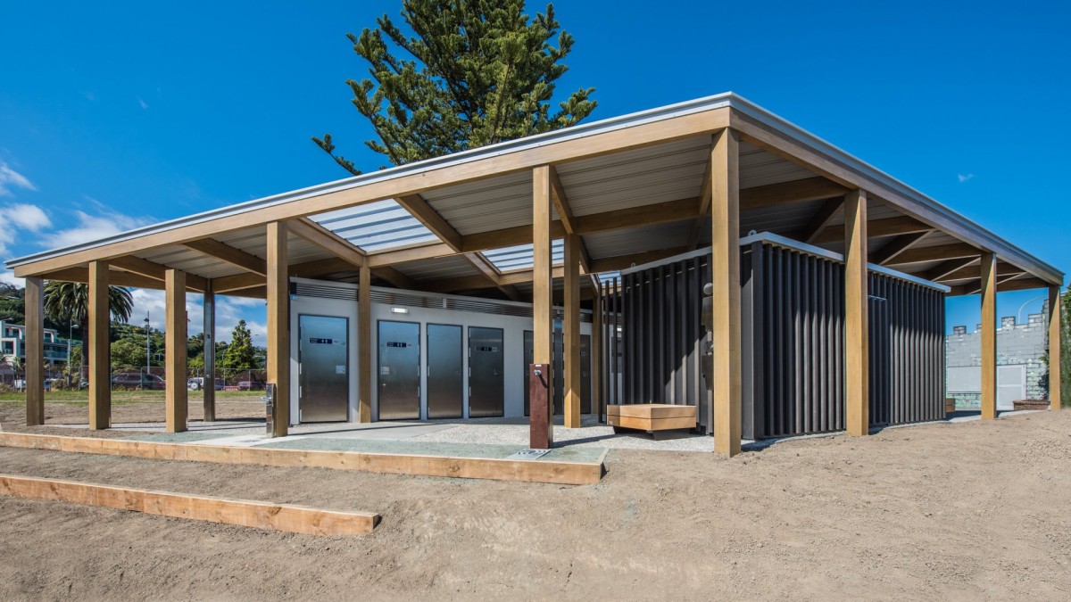 Prolam H5 Structural Glulam Posts by Prolam – EBOSS