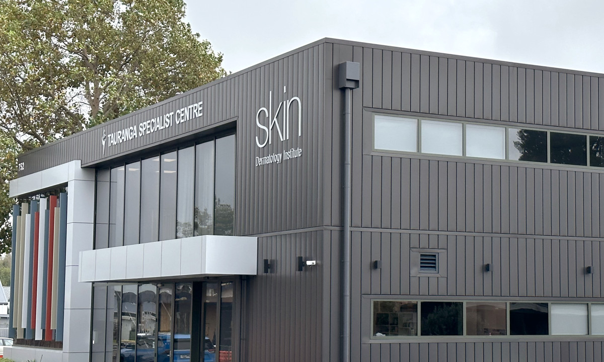 Eurostyle® panelok® Cladding by Roofing Industries – EBOSS