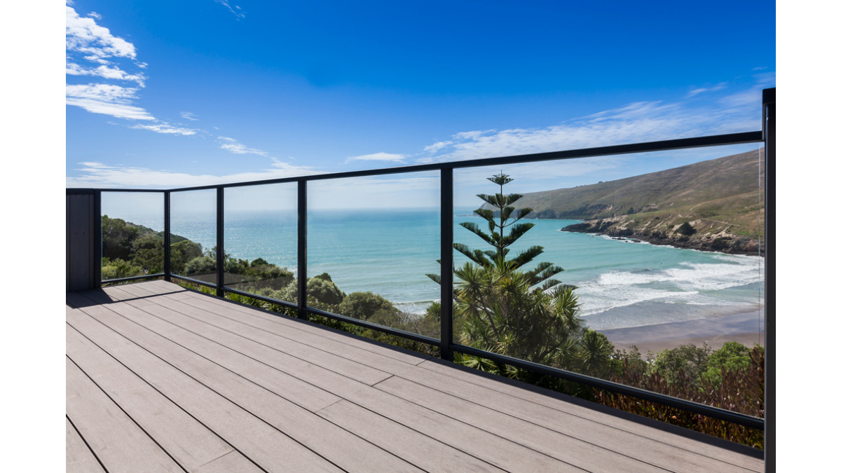 Avon Framed Glass Balustrade by Unex Systems – EBOSS