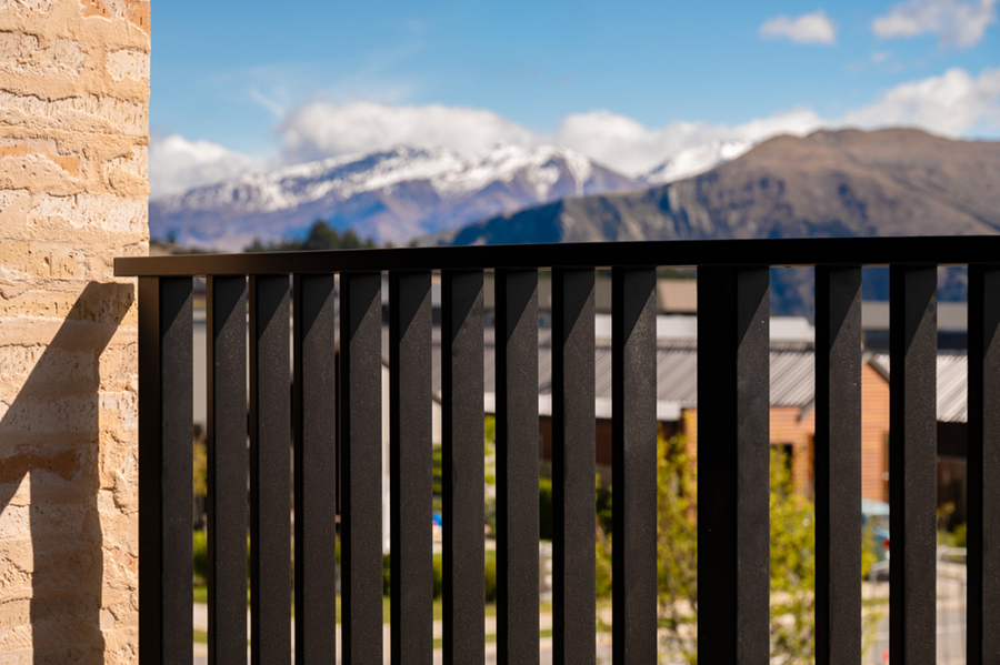 Hampton Balustrade by Unex Systems – EBOSS