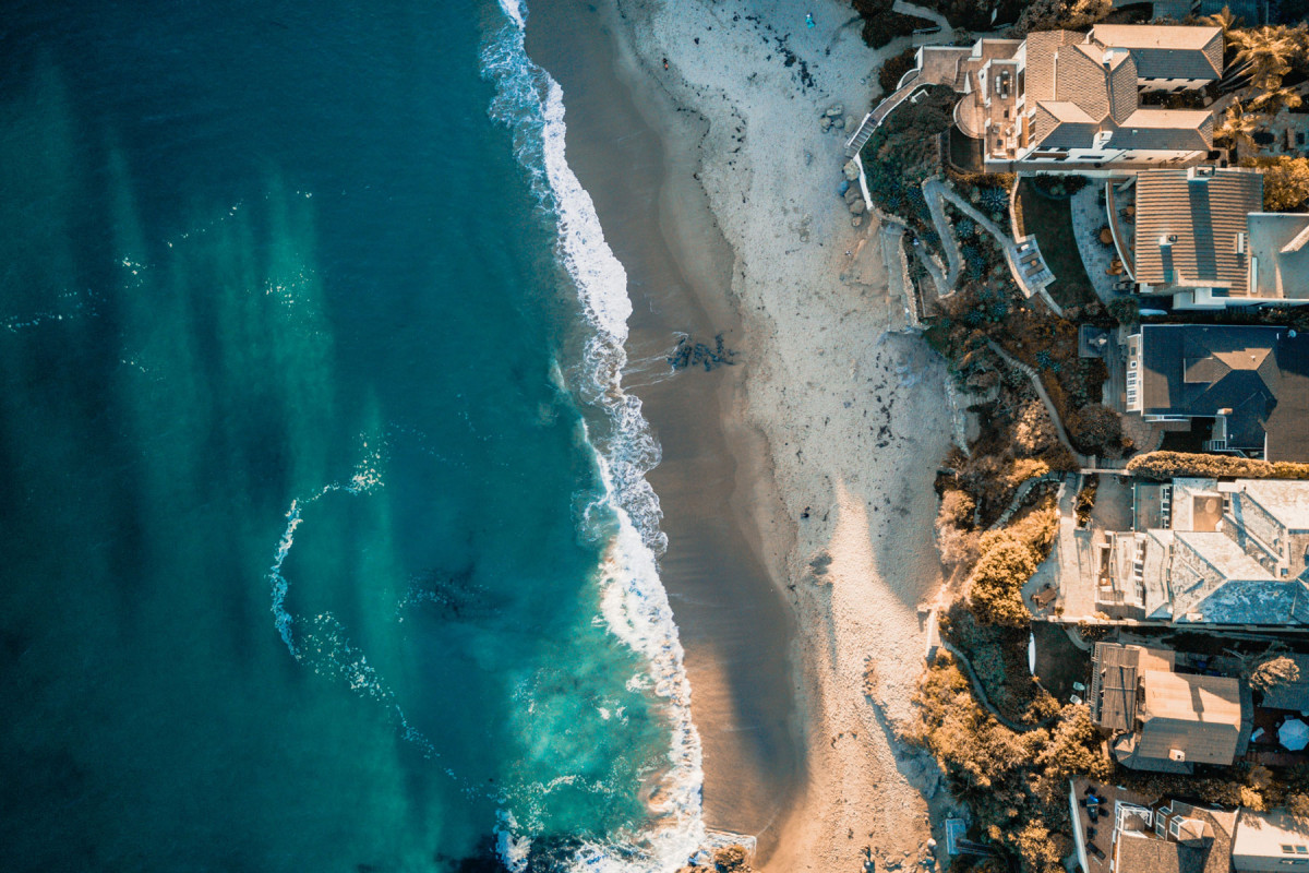 Powder Coating by the Sea: PVF2 or PVF3 Technology? – EBOSS