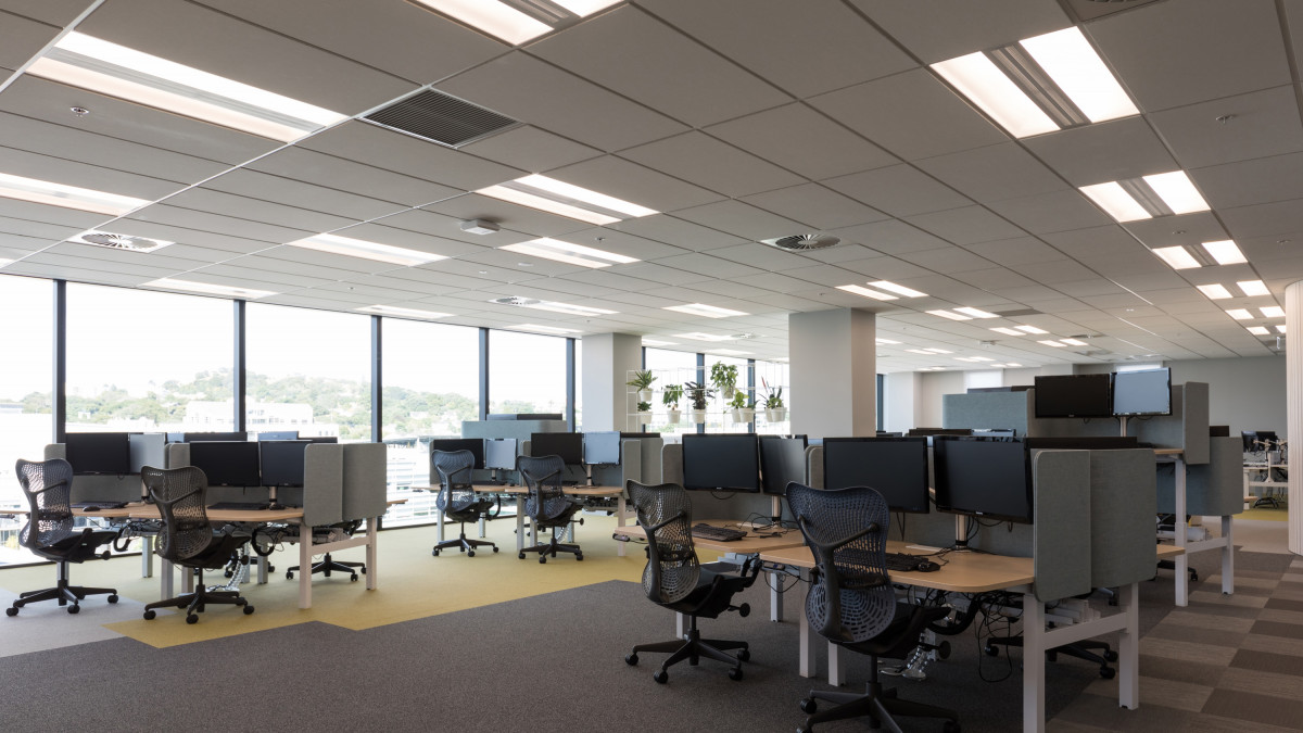 Seismic Bracing of Suspended Ceilings: Three Common Methods – EBOSS