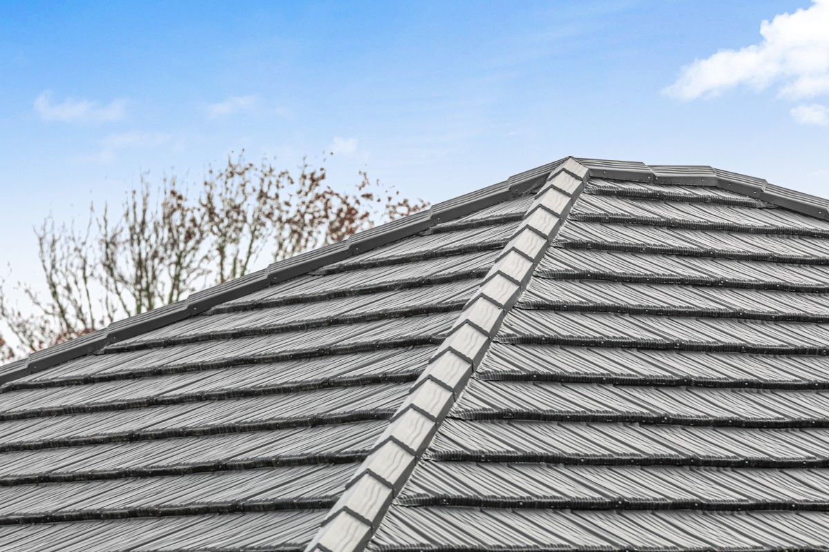 Horizontal Fixing for More Durable Roofing Systems – EBOSS