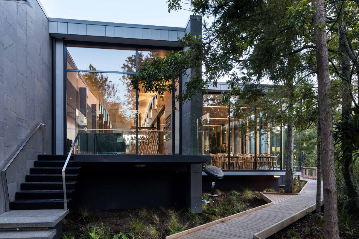 Suter Gallery Refurbishment Showcases Different Altherm Systems – EBOSS