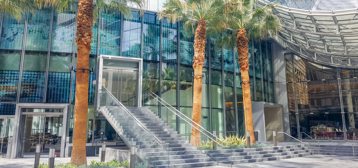 TemperShield Selected for Hotel Grand Entrance Staircase – EBOSS