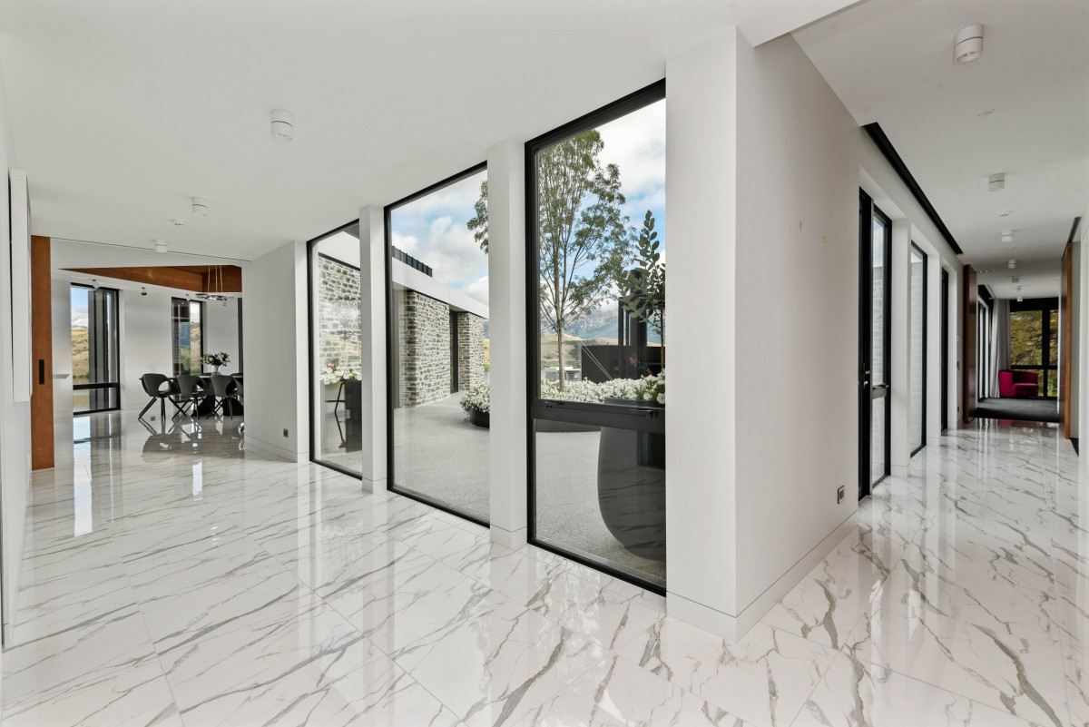 Ceramic Tiles Offer a Sustainable Flooring Option – EBOSS