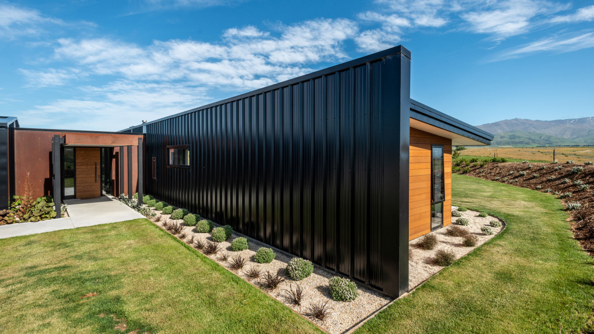 Tray Inspired Economical Cladding – EBOSS