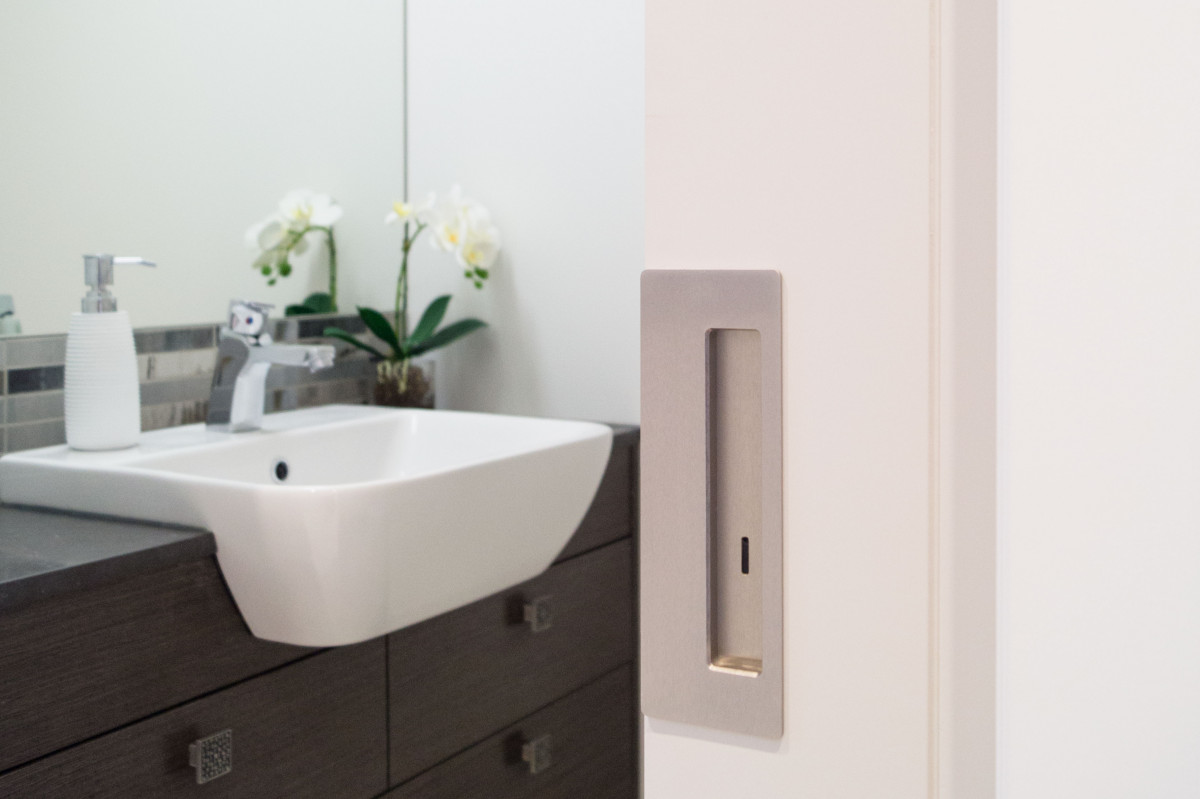 Tips for Cavity Sliders in Tiled Bathrooms – EBOSS