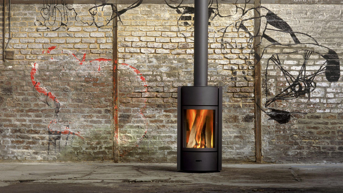 New to NZ: The Essential Fire by Stûv – EBOSS