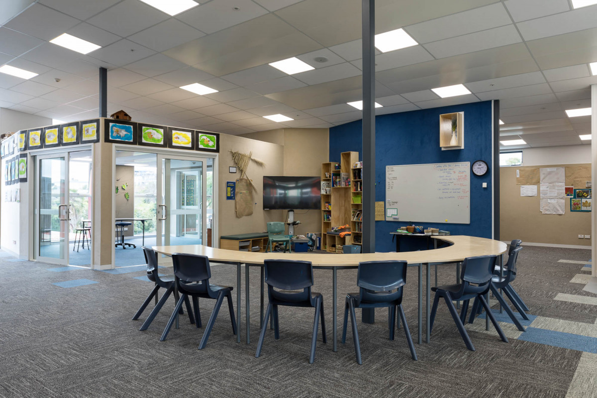 Balmoral School Benefits from Sustainable Carpet Tiles with a Mosaic ...