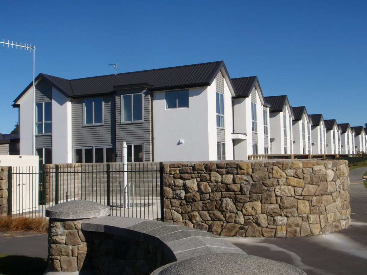 INTEGRA Lightweight Concrete Facade System – EBOSS