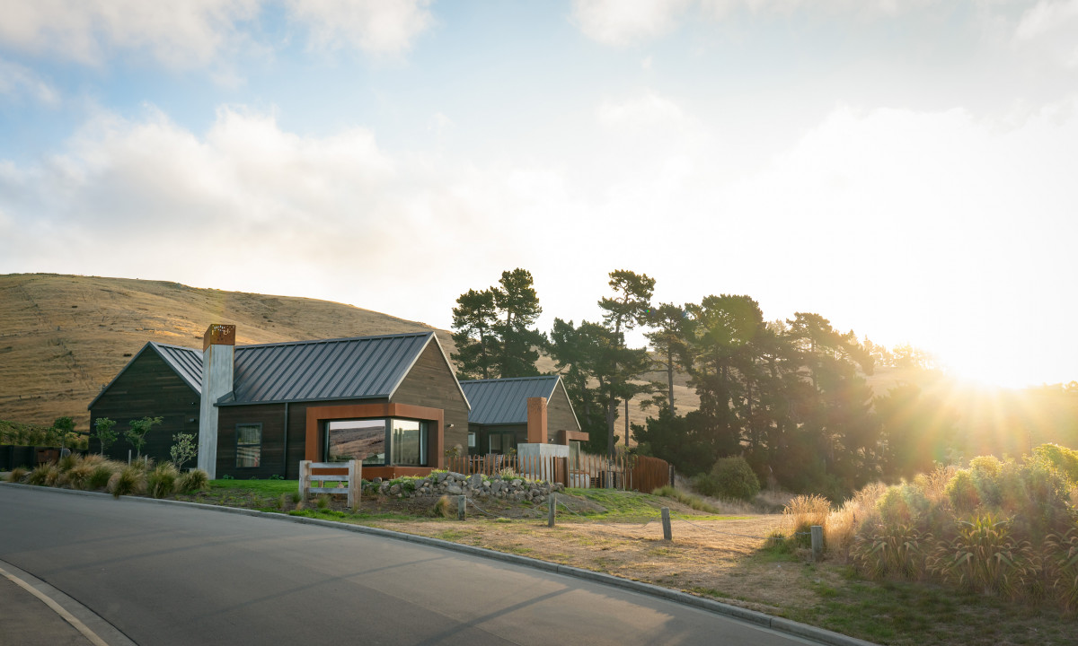 Richmond Hill the Perfect Inspiration for Dimond Roofing Solar-Rib – EBOSS