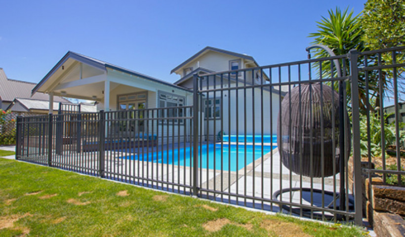 Prefabricated Fence Systems Ensure Consistent Quality and Time Savings ...