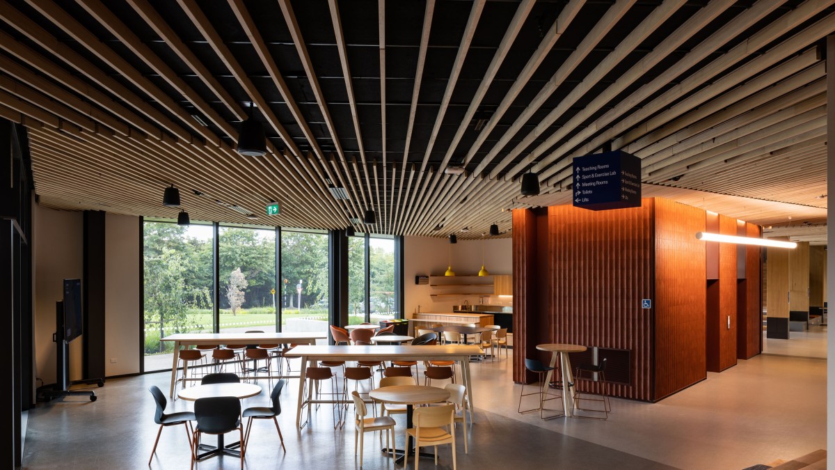 Austratus Timber Ceiling Adds Flair to New Innovation Complex – EBOSS