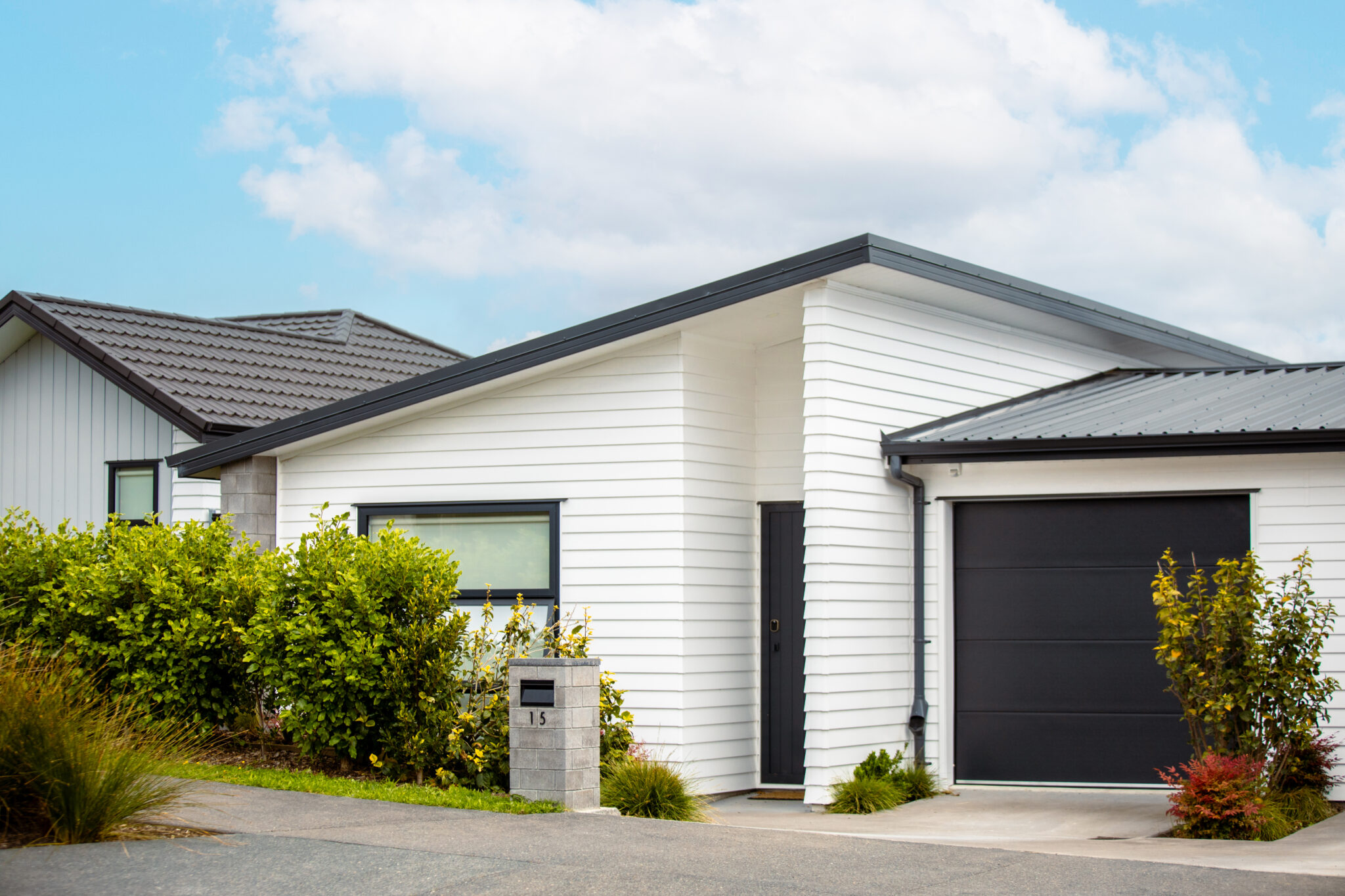 Palliside: Ideal for Coastal and Harsh Environments – EBOSS