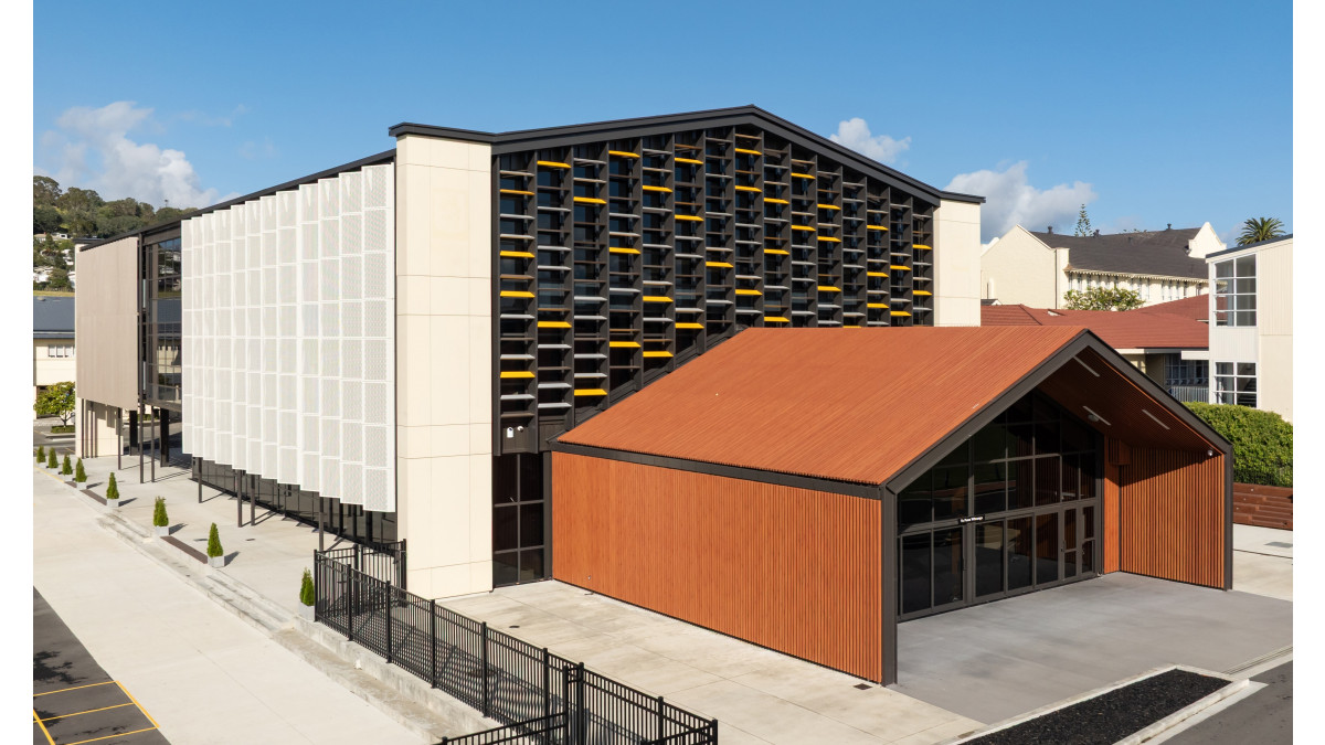 Timber Look Finish Achieved Through the Use of Aluminium to Overcome ...