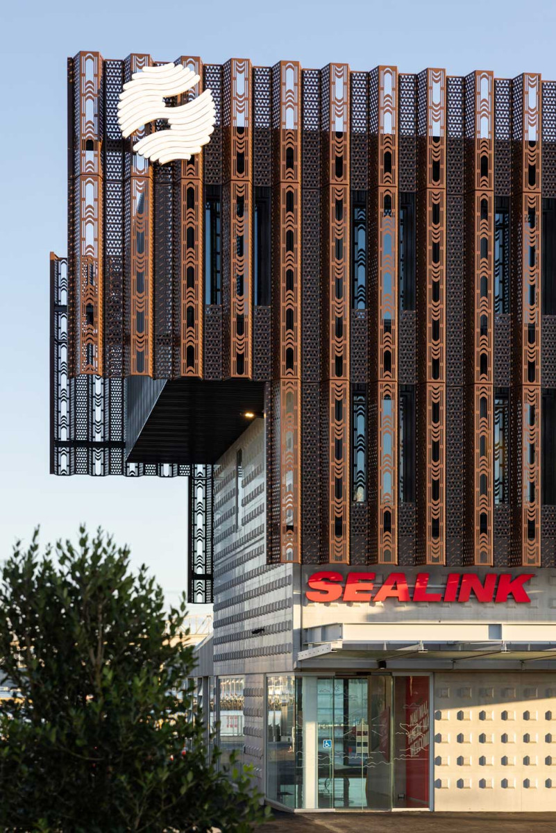 Art & Engineering: Custom Perforated Facade Solves Wind & Load Challenges – EBOSS