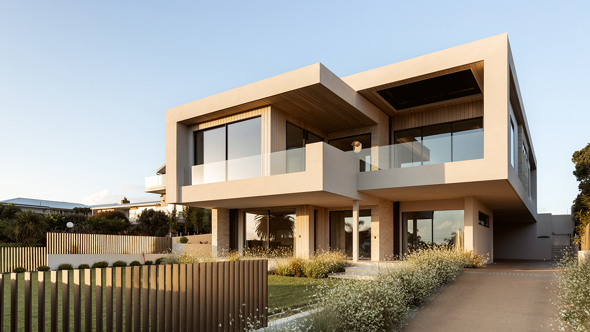 A Seamless Plaster Finish Inside and Out for Oceanview Road House – EBOSS
