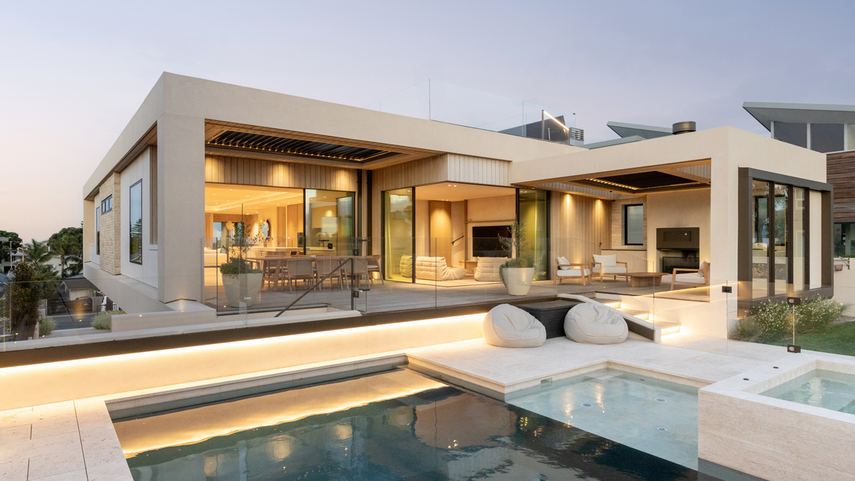 A Seamless Plaster Finish Inside and Out for Oceanview Road House – EBOSS