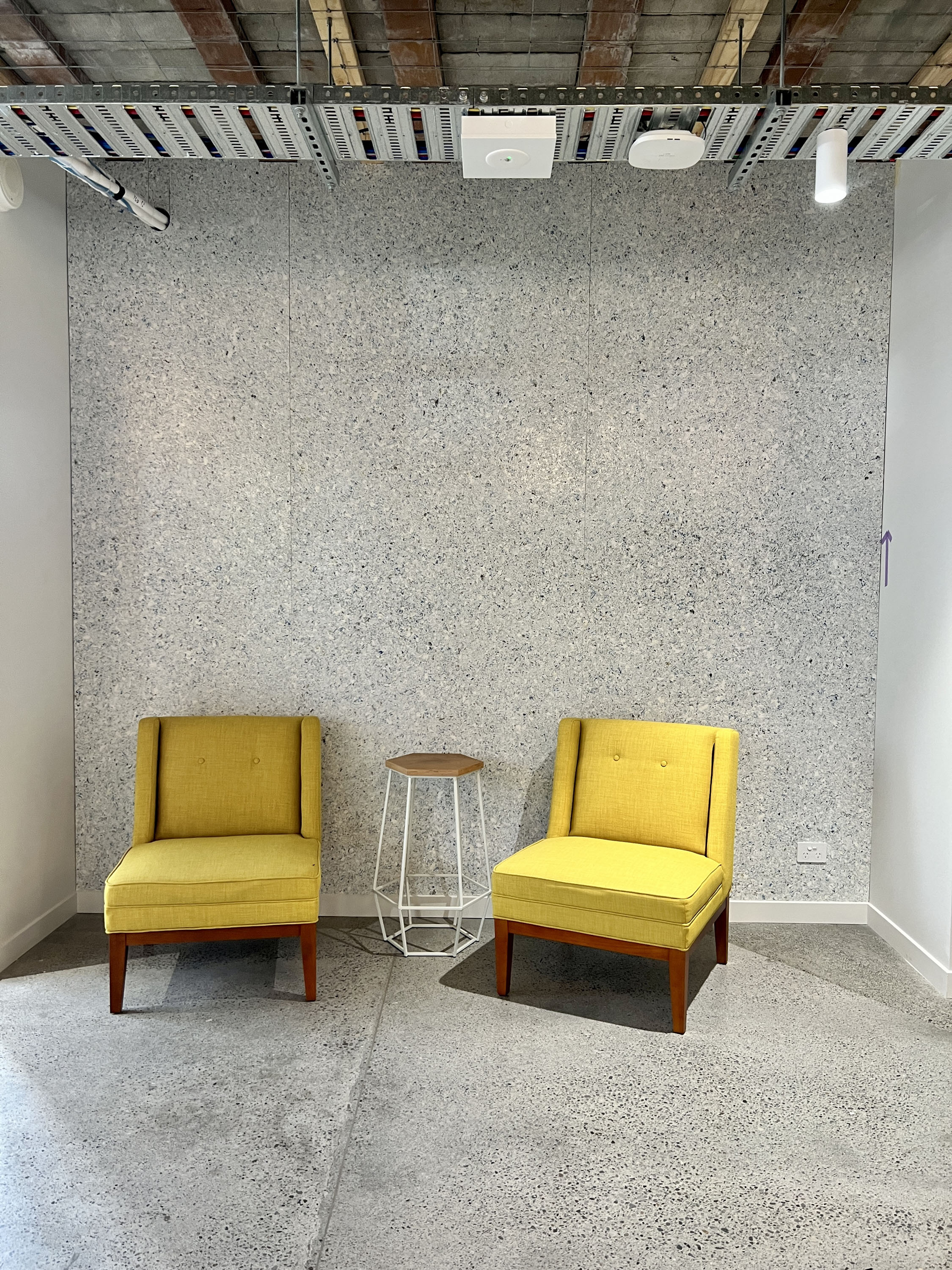 Material Innovation: A Modern Low-Carbon Retrofit with saveBOARD – EBOSS