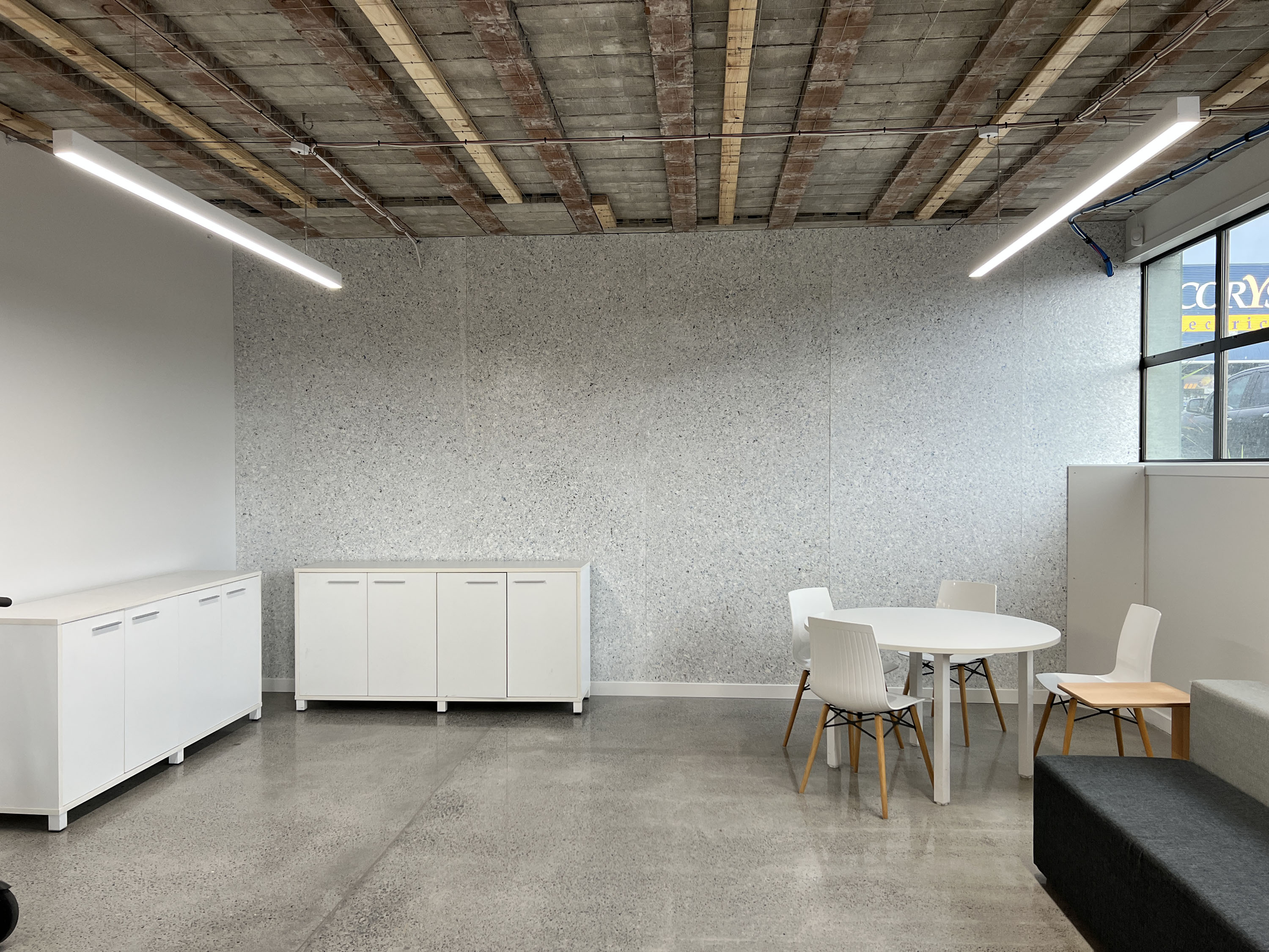 Material Innovation: A Modern Low-Carbon Retrofit with saveBOARD – EBOSS