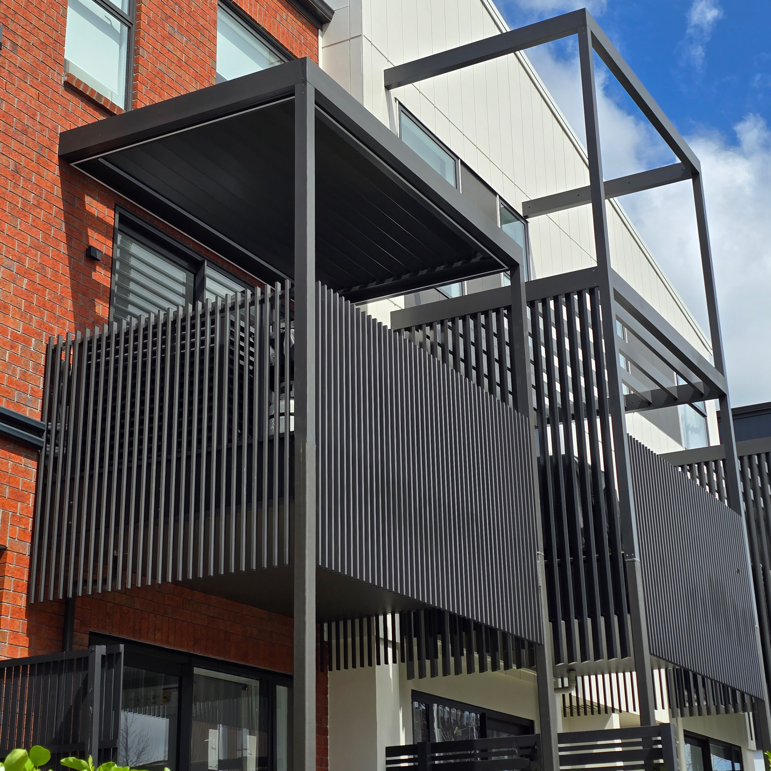 SunPivot Integrated Louvre Roof | Retrofit for Medium-Density Homes – EBOSS