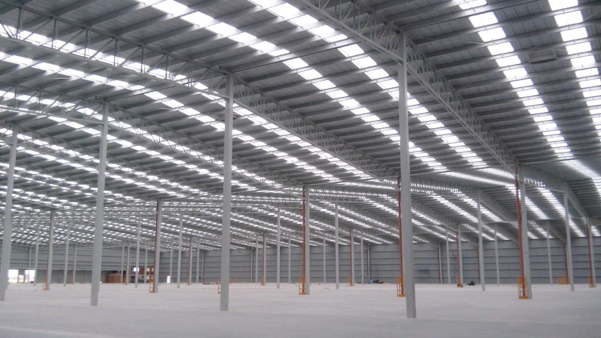 Design Guidance for Trafficable Translucent Roofing – EBOSS